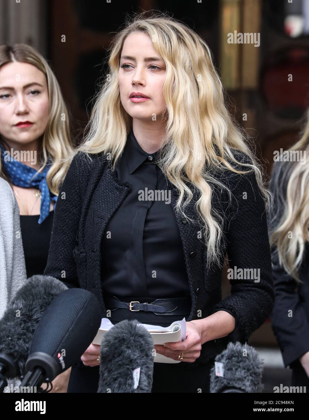 Amber Heard gives a statement outside the Royal Courts of Justice on ...