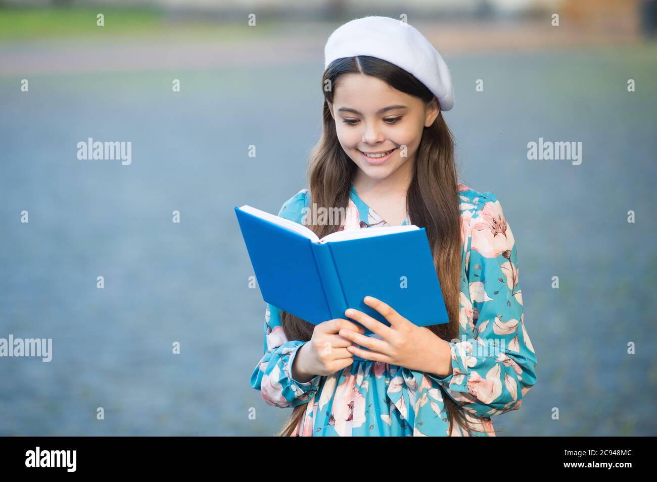 Good manners hi-res stock photography and images - Alamy