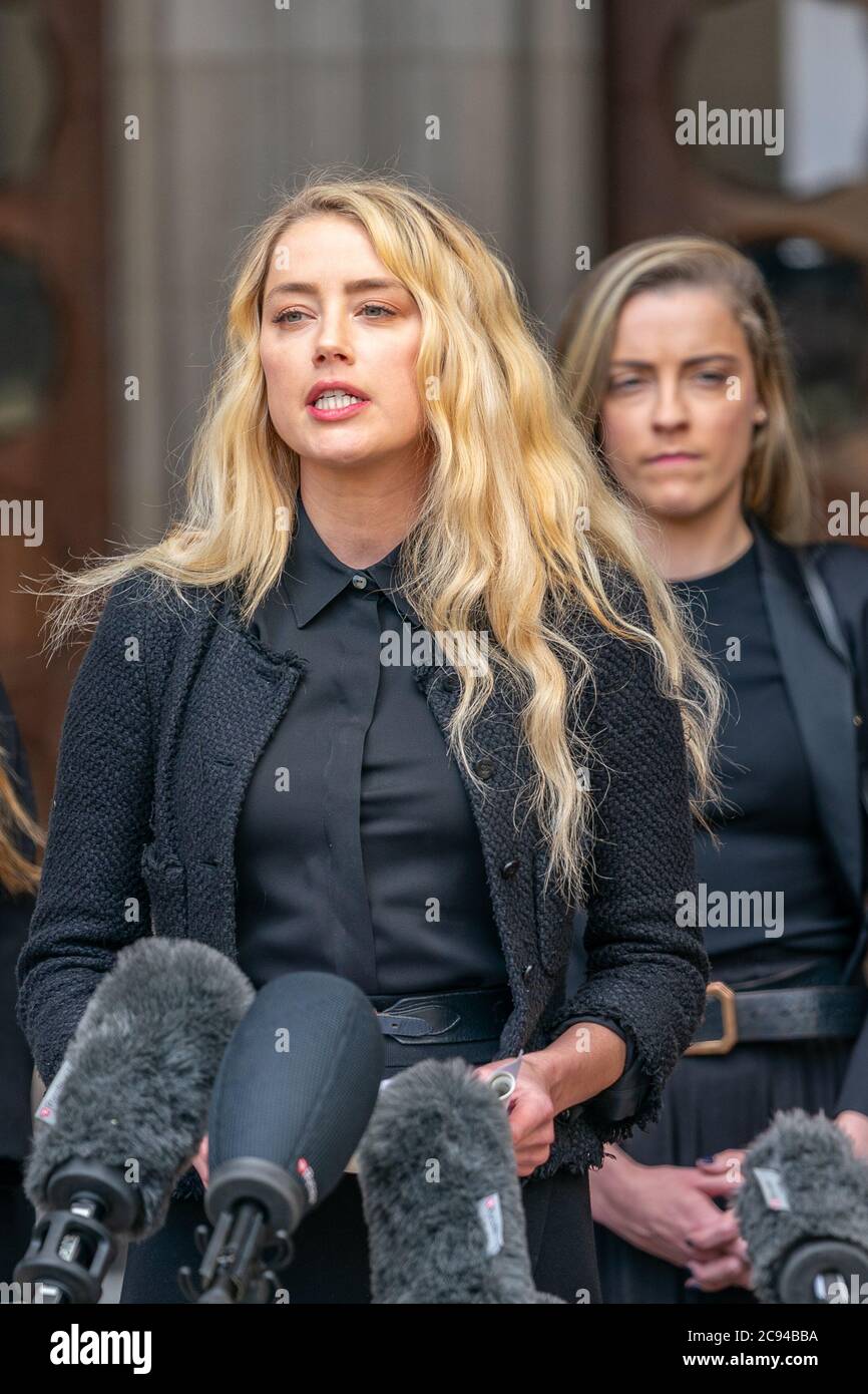 LONDON, ENGLAND - JULY 28, 2020: Amber Heard making a press statement ...