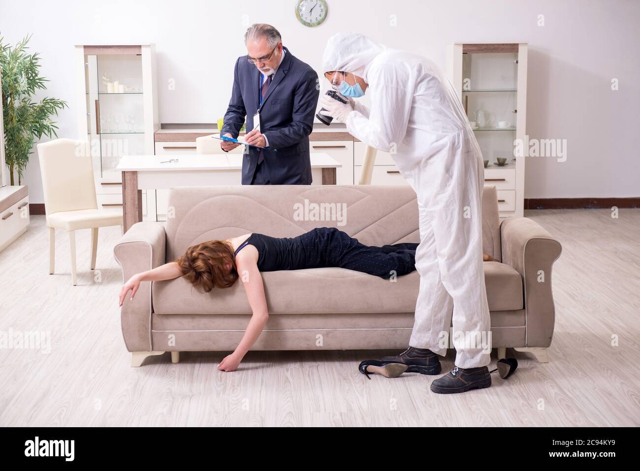 Crime scene house photos hi-res stock photography and images - Alamy