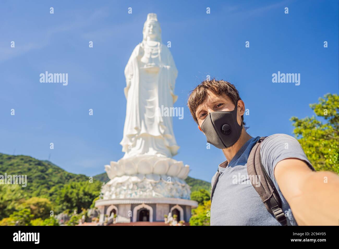 Traditional vietnamese masks hi-res stock photography and images - Alamy