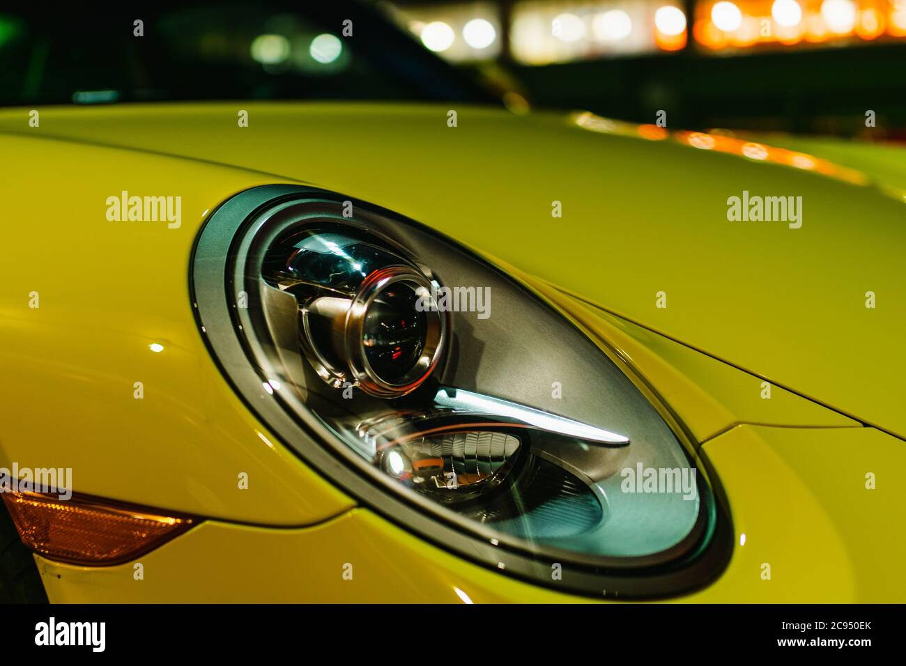 Car headlight night hi-res stock photography and images - Alamy
