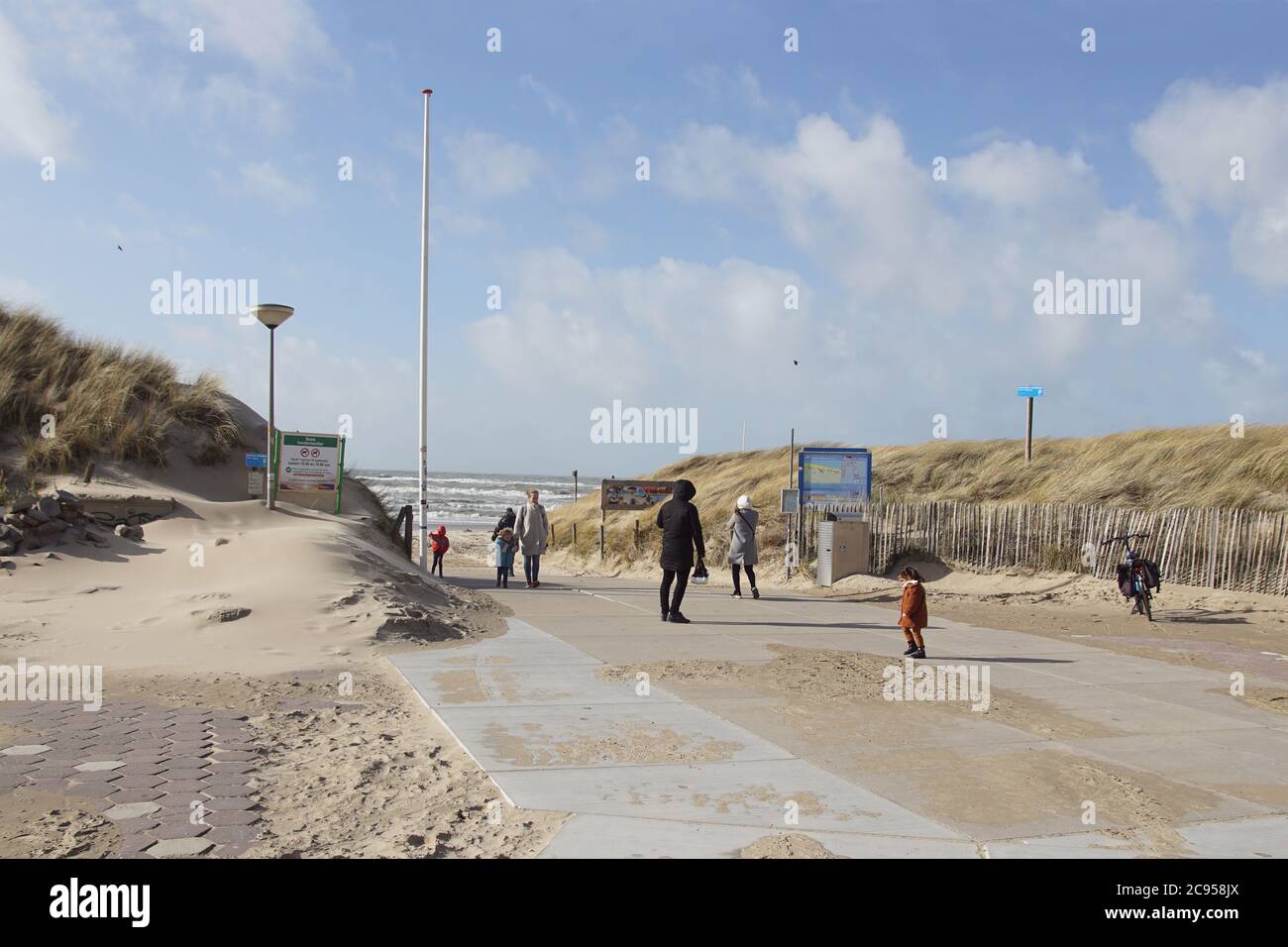 Bergen aan zee beach hi-res stock photography and images - Alamy