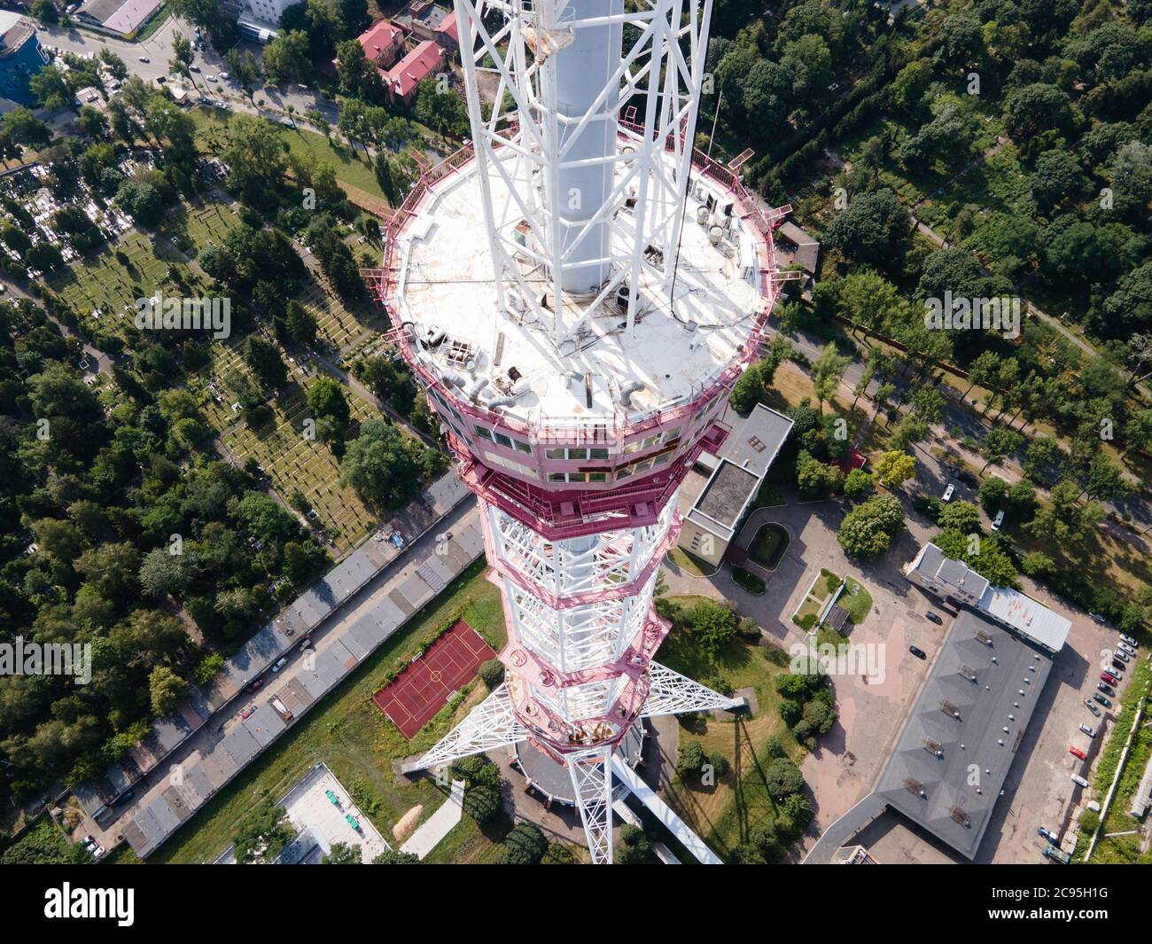 Tallest tv antenna hi-res stock photography and images - Alamy