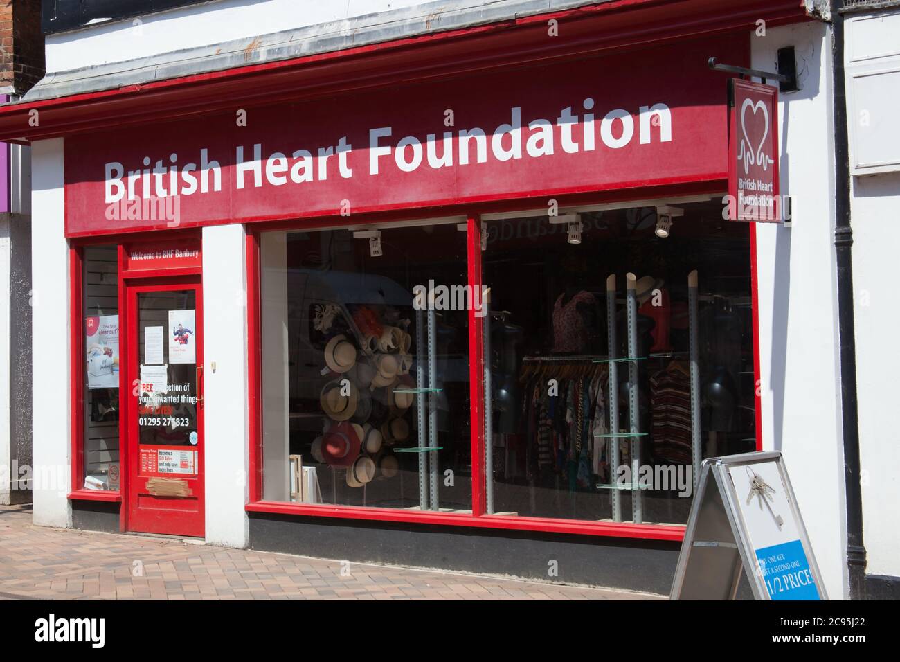 British heart foundation charity shop hi-res stock photography and ...