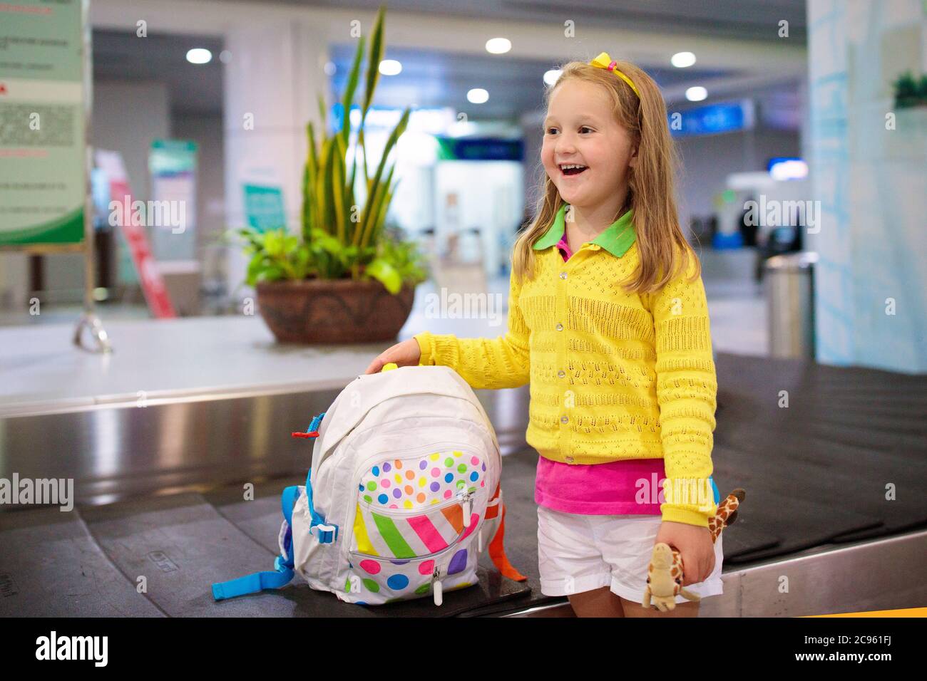 Kids luggage hi-res stock photography and images - Alamy