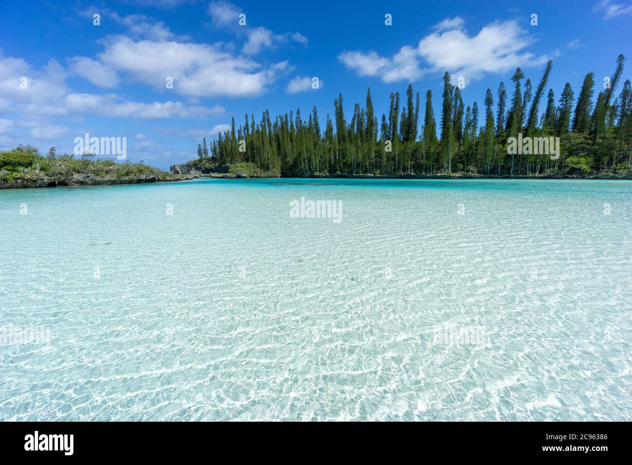 beautiful seascape of natural swimming pool of Oro Bay, Isle of Pines ...