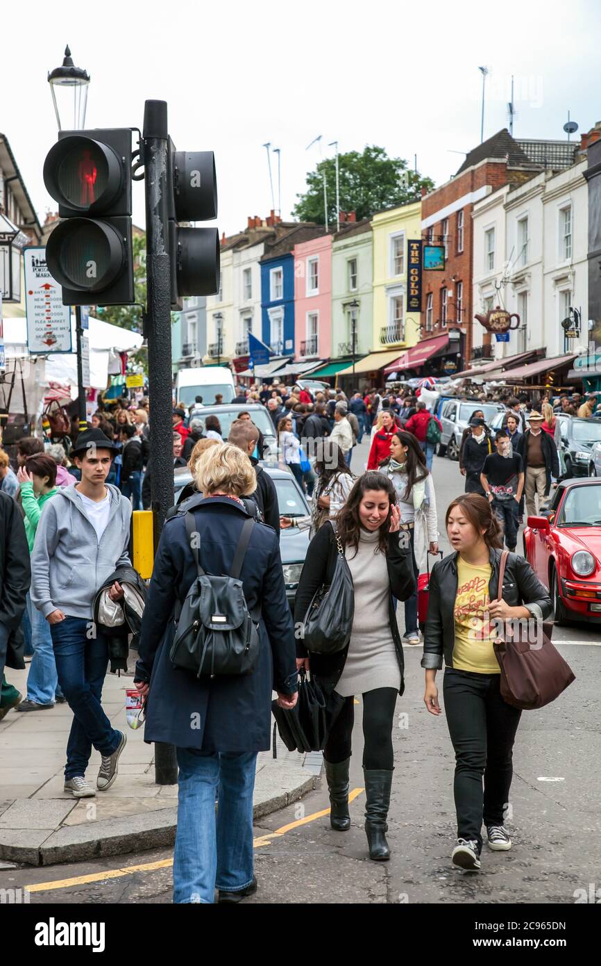 Hill road street life tourism hi-res stock photography and images - Alamy