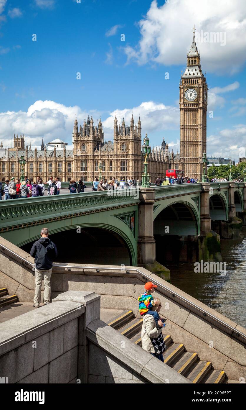 London, Great Britain - Big Ben. Street scene at Westminster Bridge ...