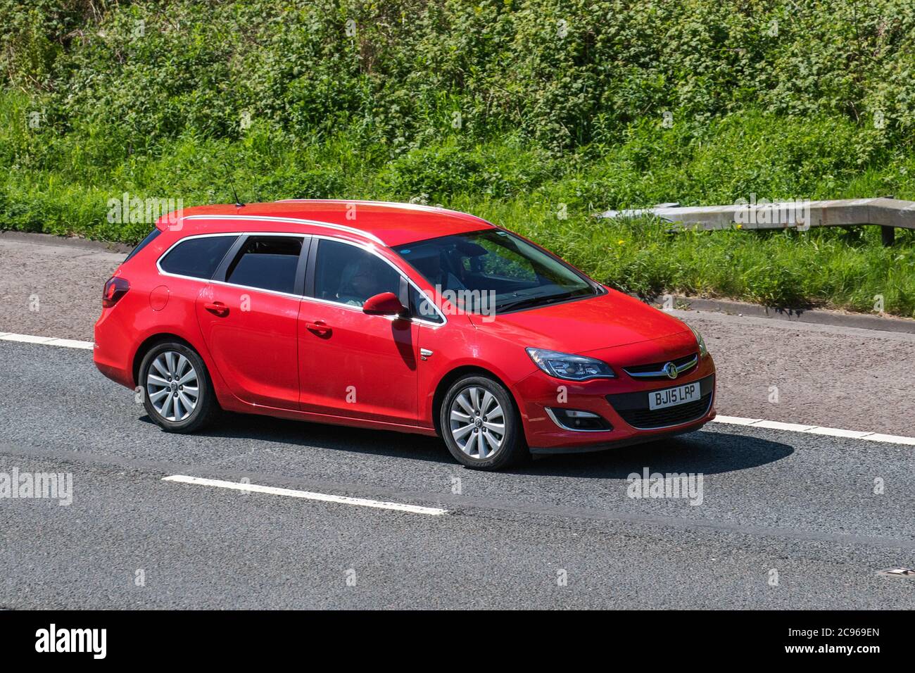 Vauxhall astra elite cars hi-res stock photography and images - Alamy