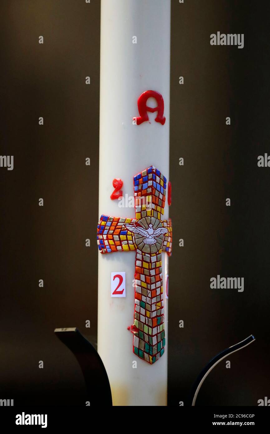 Easter vigil,candle hi-res stock photography and images - Alamy