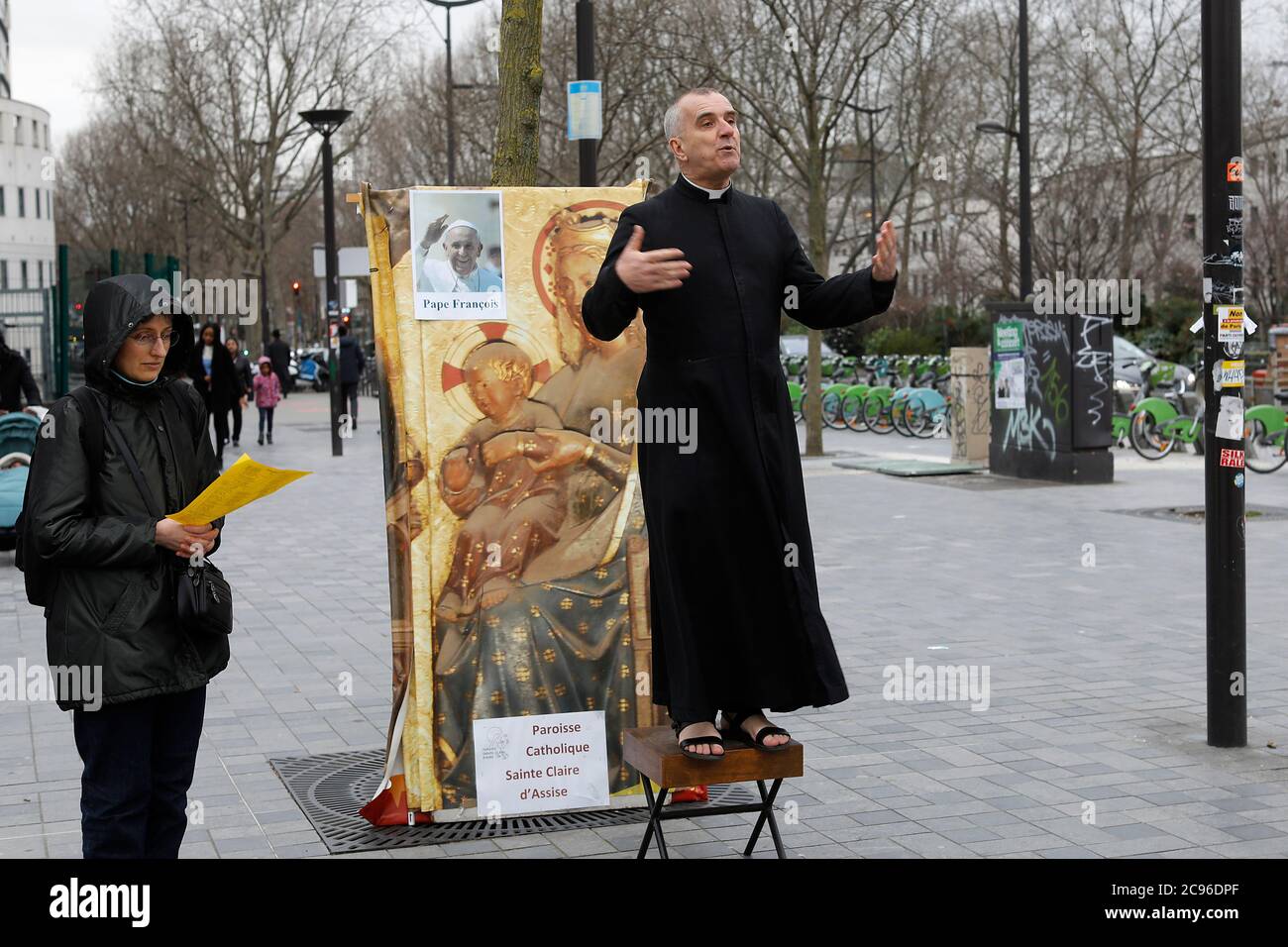 Evangelizing hi-res stock photography and images - Alamy