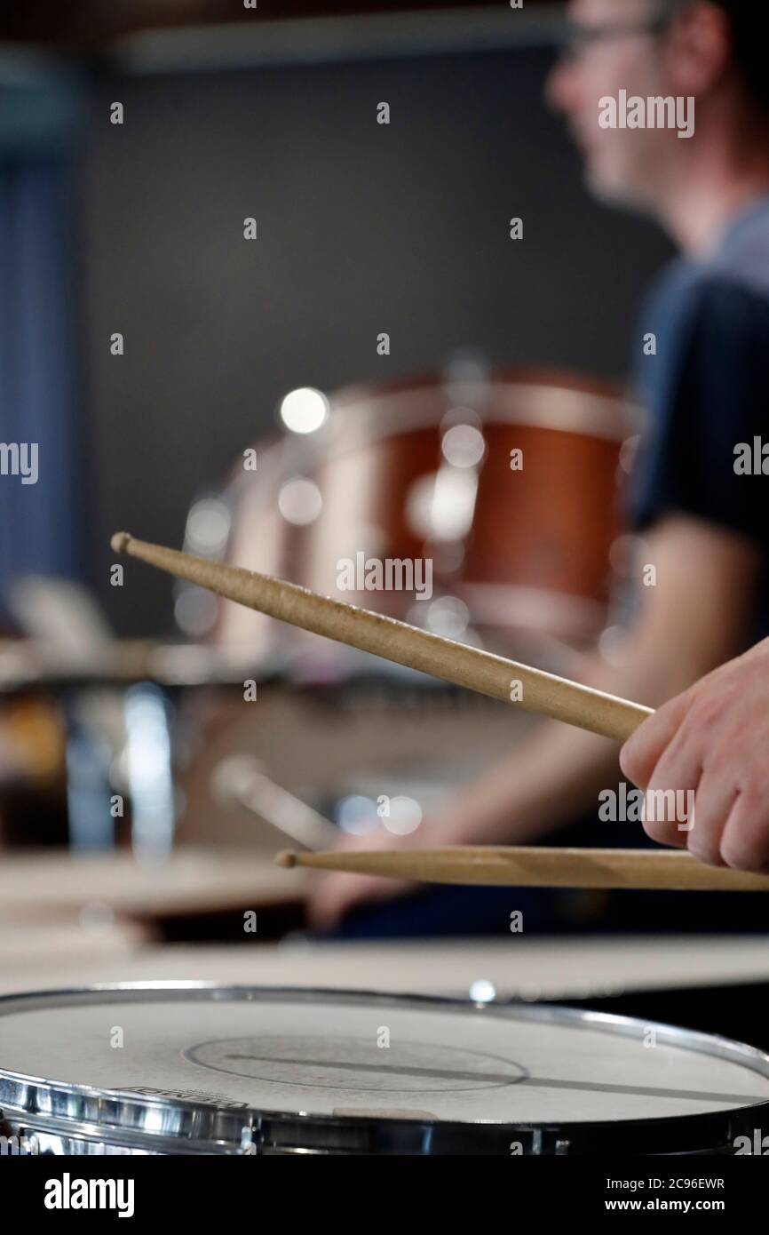 Rhythm of wind hi-res stock photography and images - Alamy