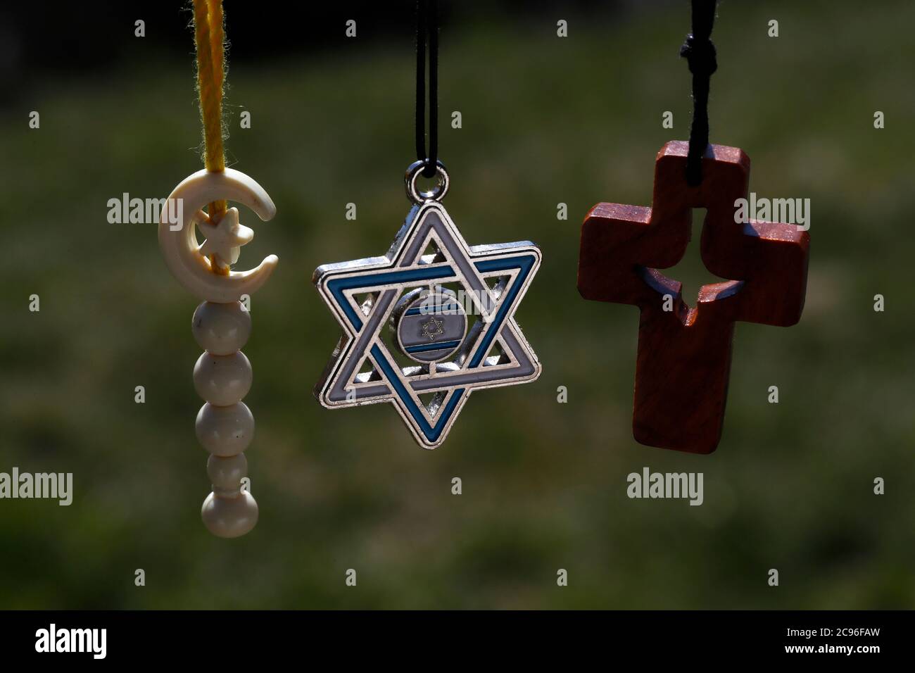 Christianity, Islam, Judaism 3 monotheistic religions. Jewish Star ...