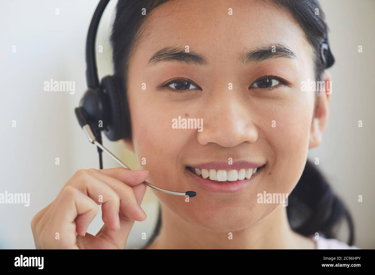 Switchboard operator representative hi-res stock photography and images ...