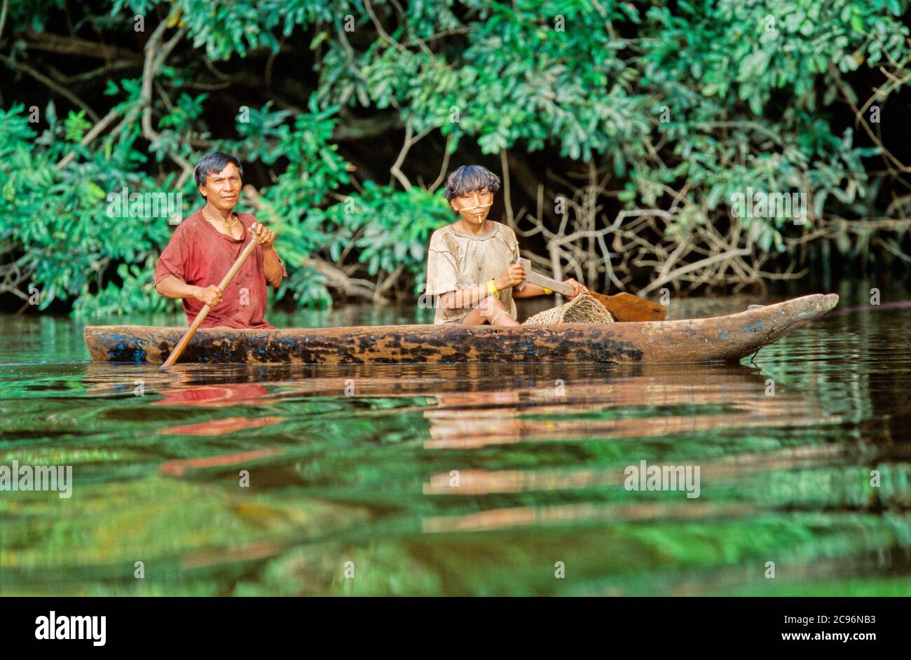 Yanomami tribe hi-res stock photography and images - Alamy