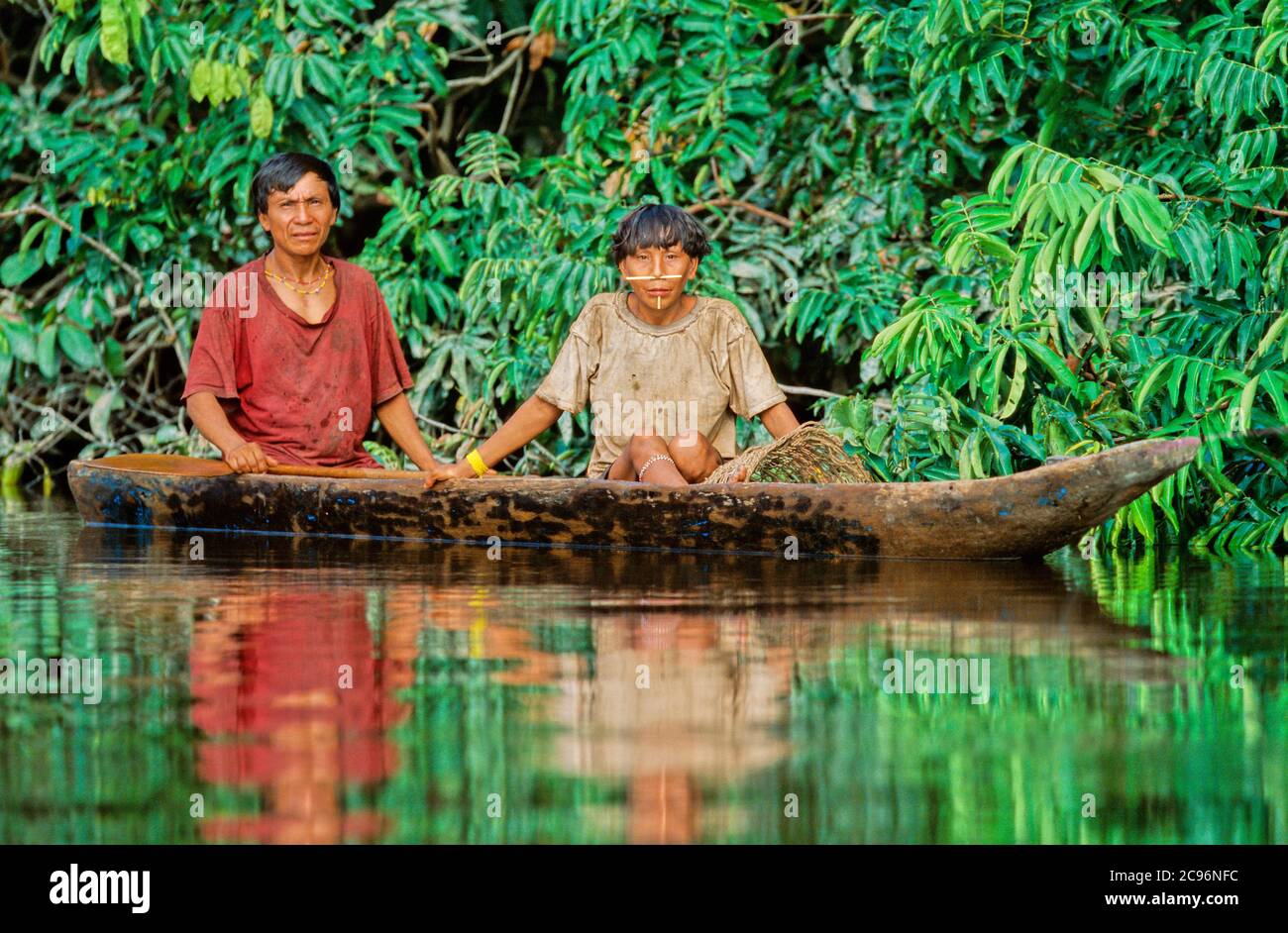 Yanomami tribe hi-res stock photography and images - Alamy