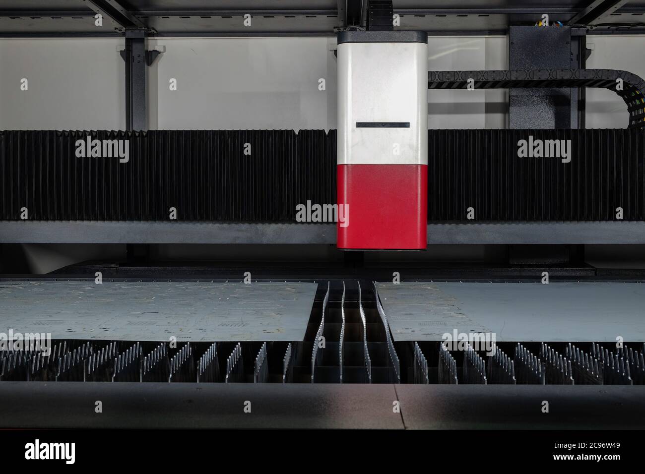 Operate and machinery hi-res stock photography and images - Alamy