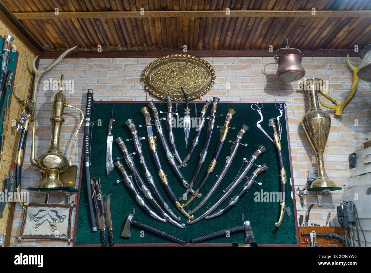 The knife craft shop in Bukhara Stock Photo - Alamy