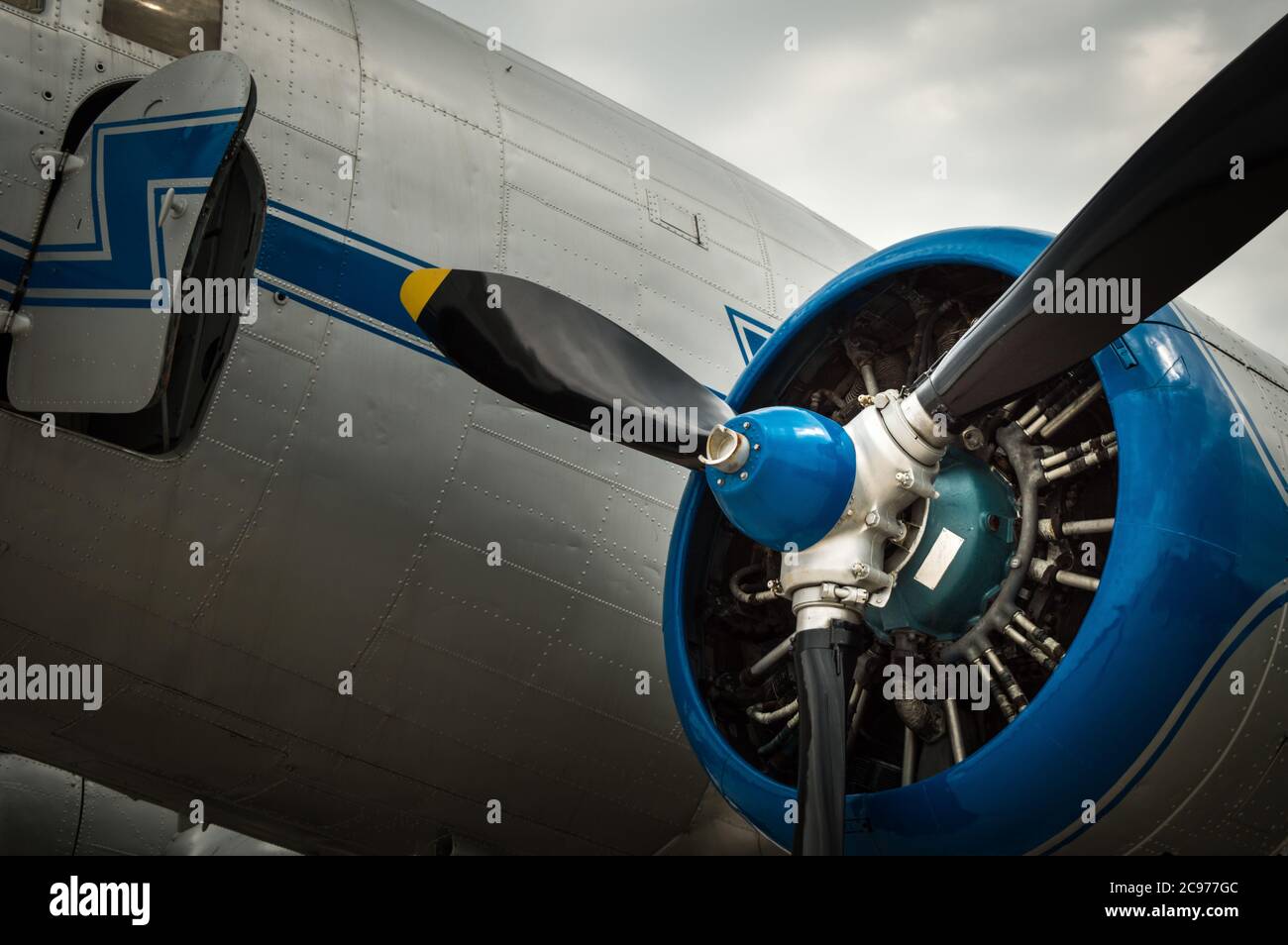Aviation engine under airplane hi-res stock photography and images - Alamy