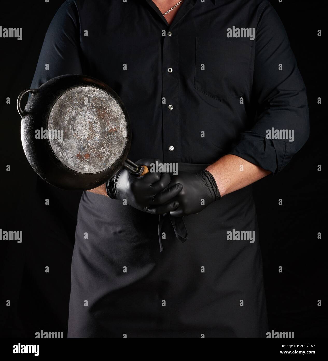 Black man male cook hi-res stock photography and images - Alamy