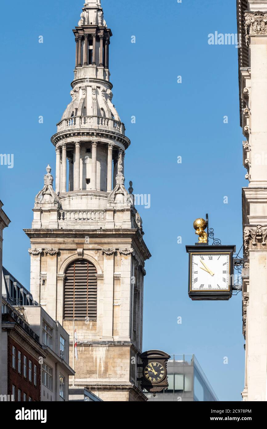 View of section of the spire with square tower topped by a rotunda of ...