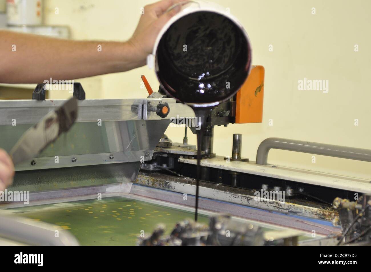 Person adding ink to a printer in the office Stock Photo - Alamy