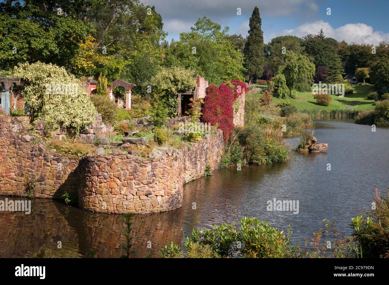 summertime view of a large country garden Stock Photo - Alamy