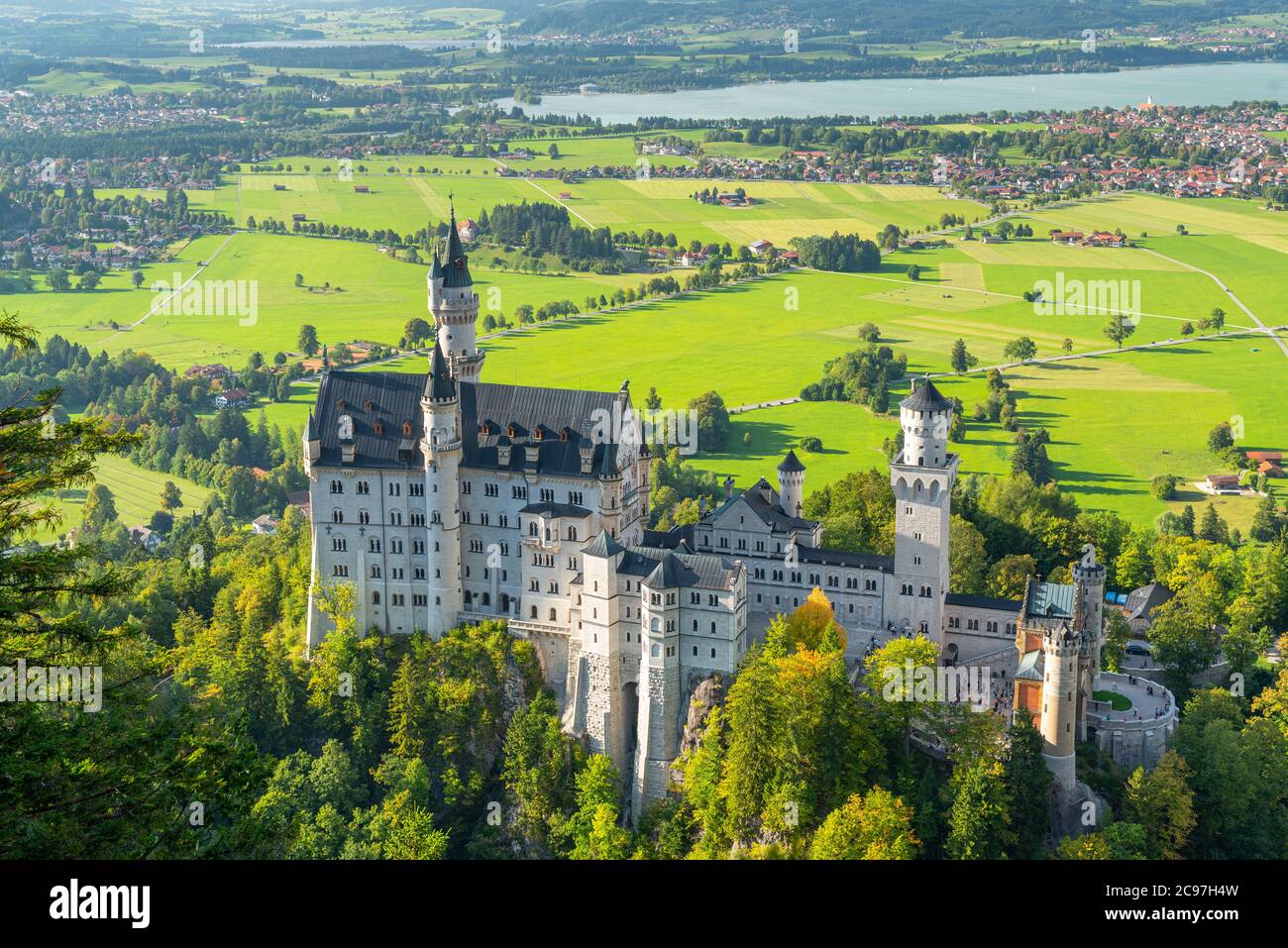 German castle medieval trees hi-res stock photography and images - Alamy