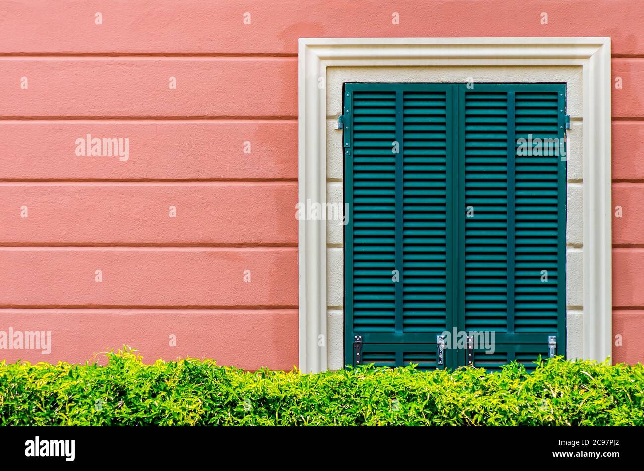 Peach building hi-res stock photography and images - Alamy