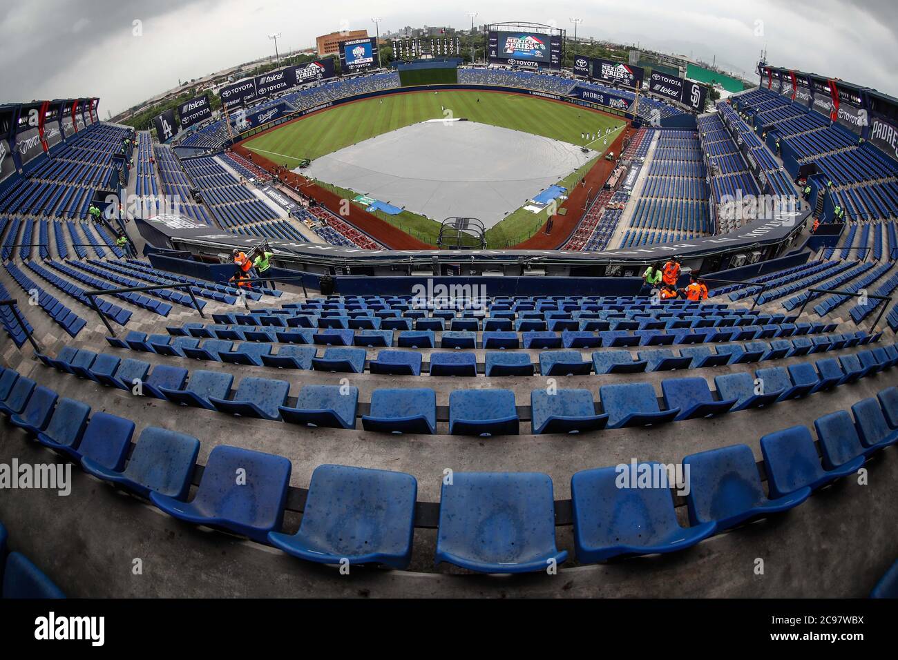 Estadio Sultanes Hi Res Stock Photography And Images Alamy