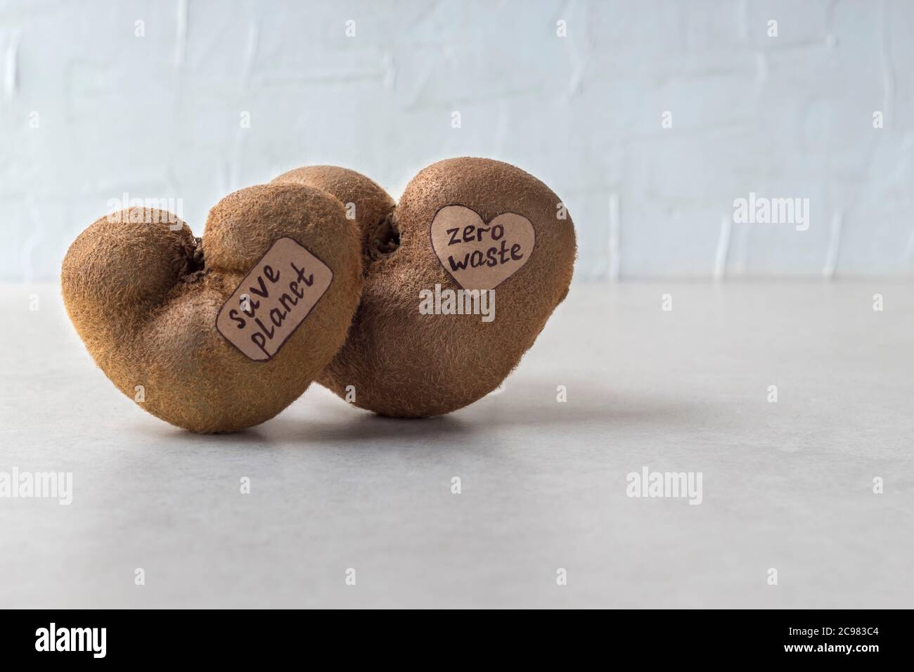Misshaped fruit hi-res stock photography and images - Alamy