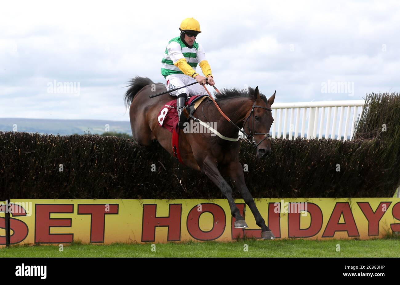 Imada ridden by Brian Hughes goes on to win The Join The New tote.co.uk ...