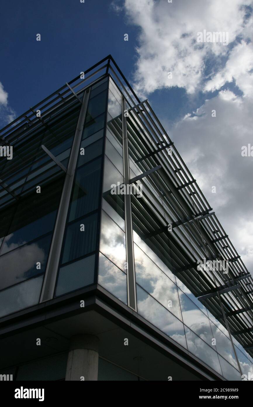 Steel structure hi-res stock photography and images - Alamy