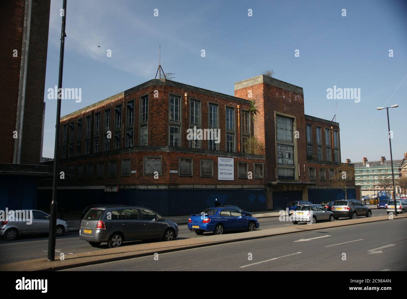 Derelict buildings building redevelopment hi-res stock photography and ...