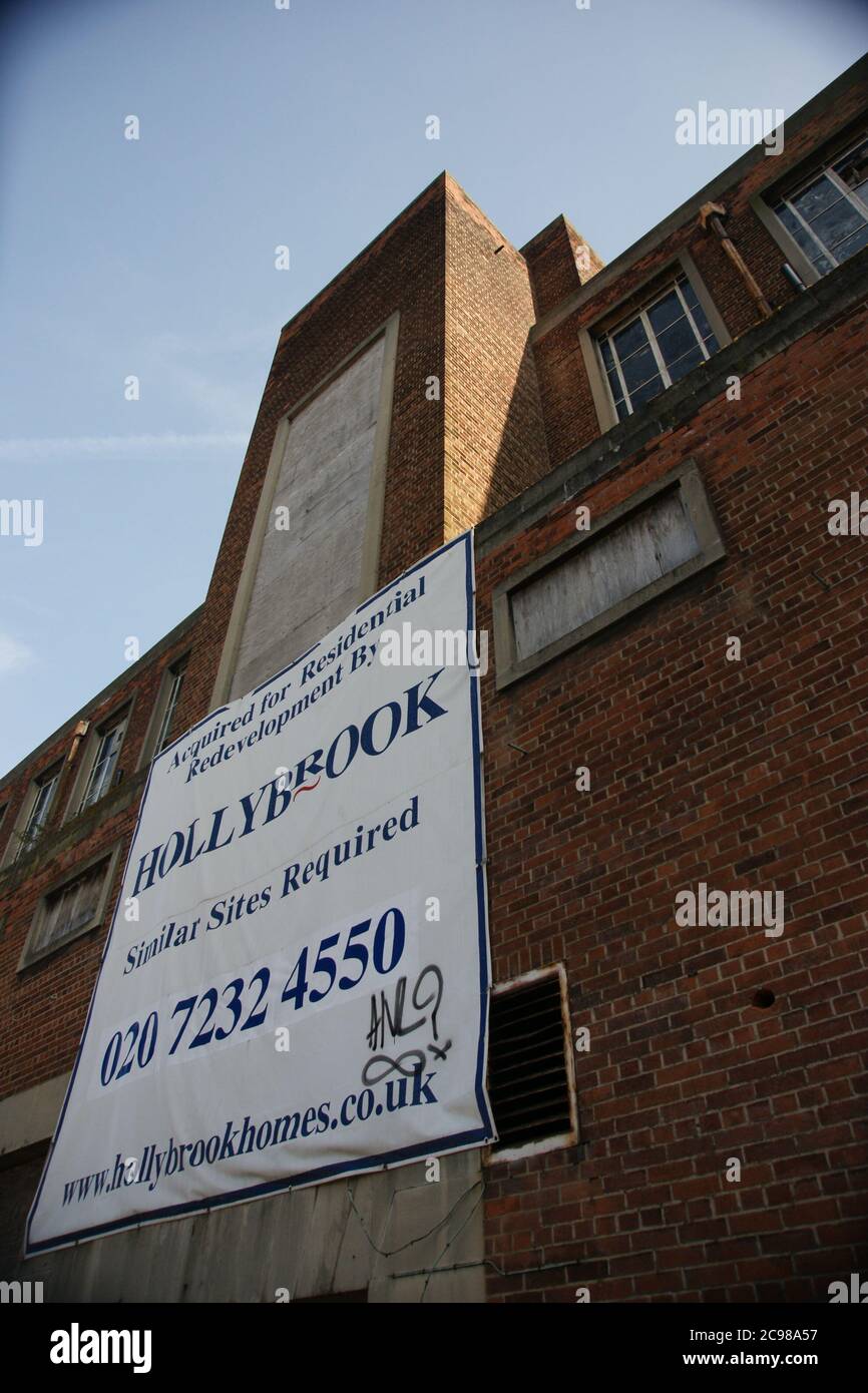 Kingston upon hull 1950s hi-res stock photography and images - Alamy