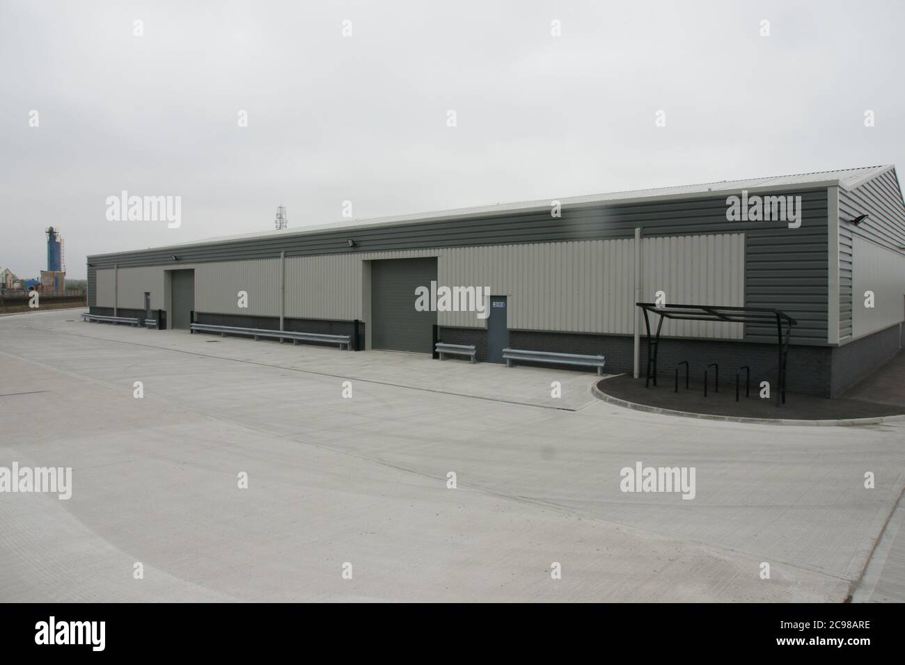 Work units hi-res stock photography and images - Alamy