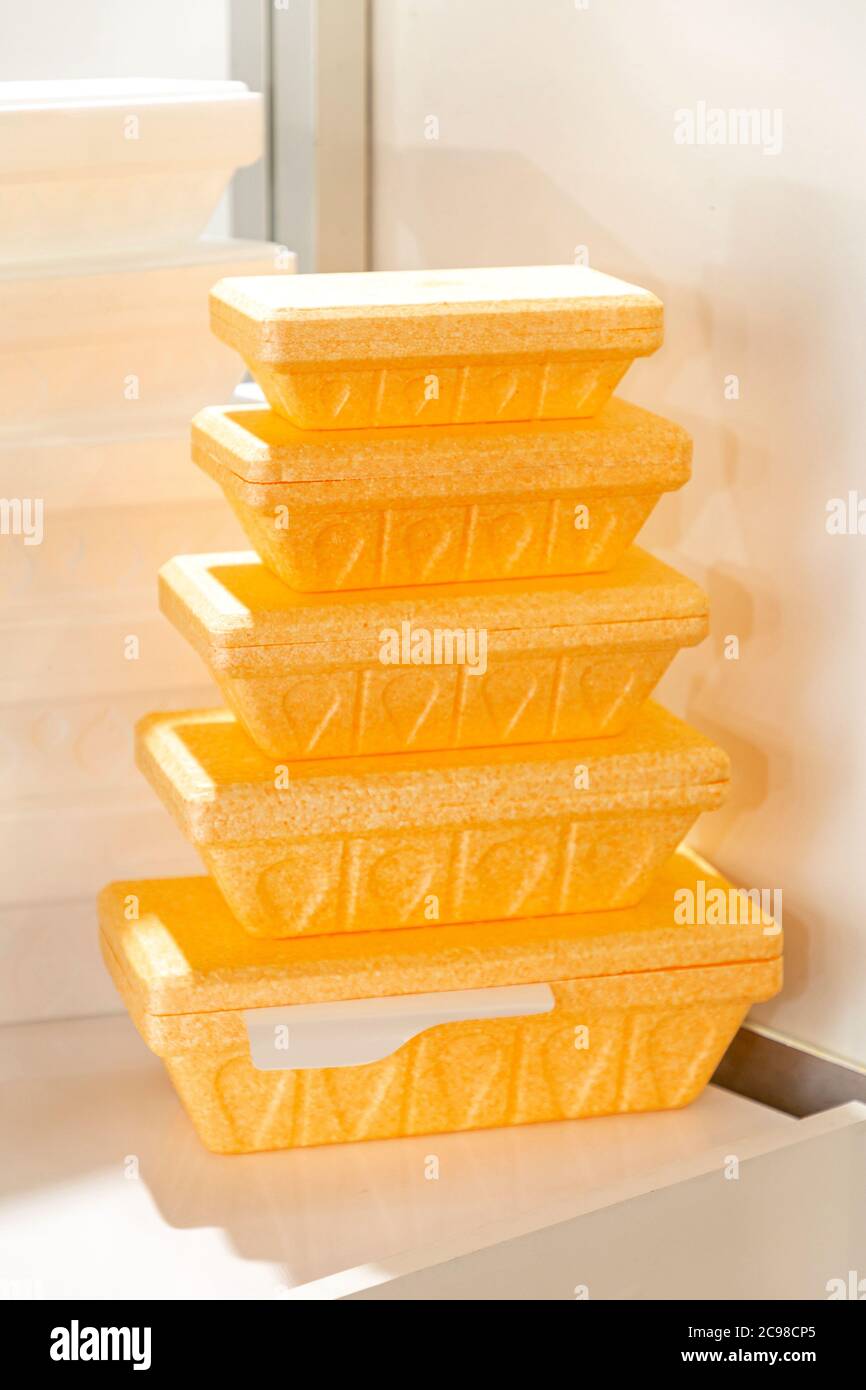 Styrofoam food containers hi-res stock photography and images - Alamy