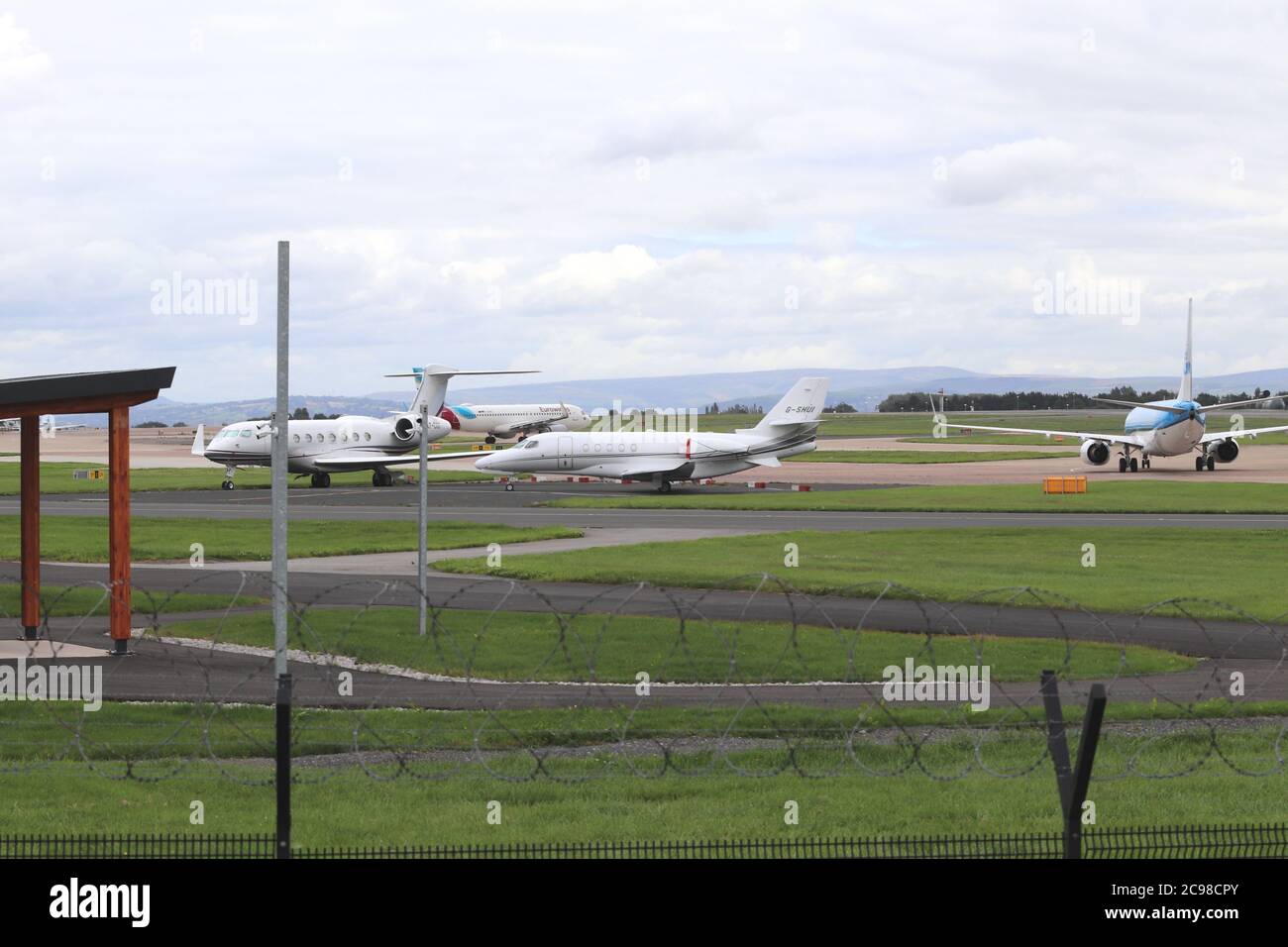Runway Visitor park is a park at Manchester airport offering runway ...