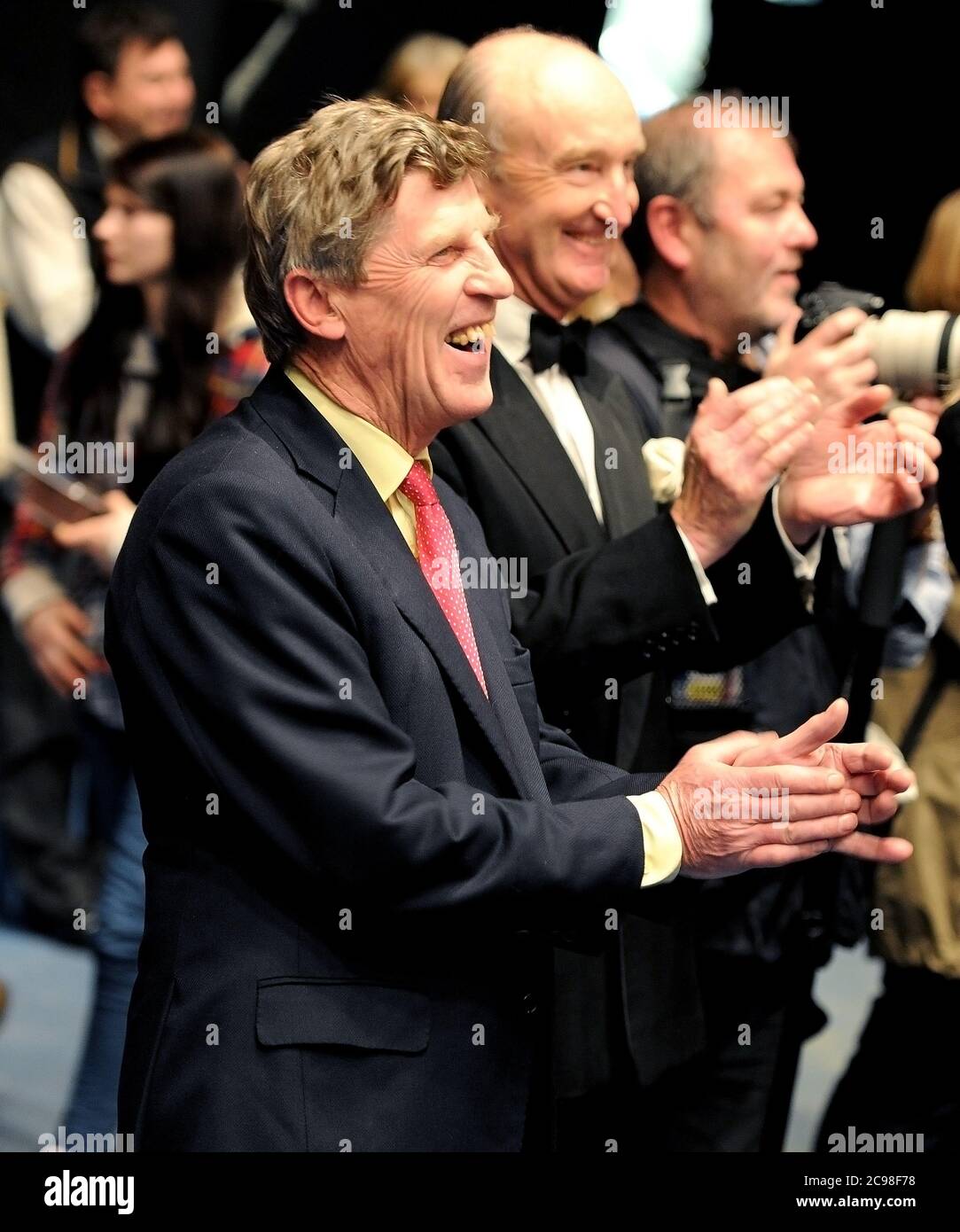 Brough scott jockey presenter hi-res stock photography and images - Alamy