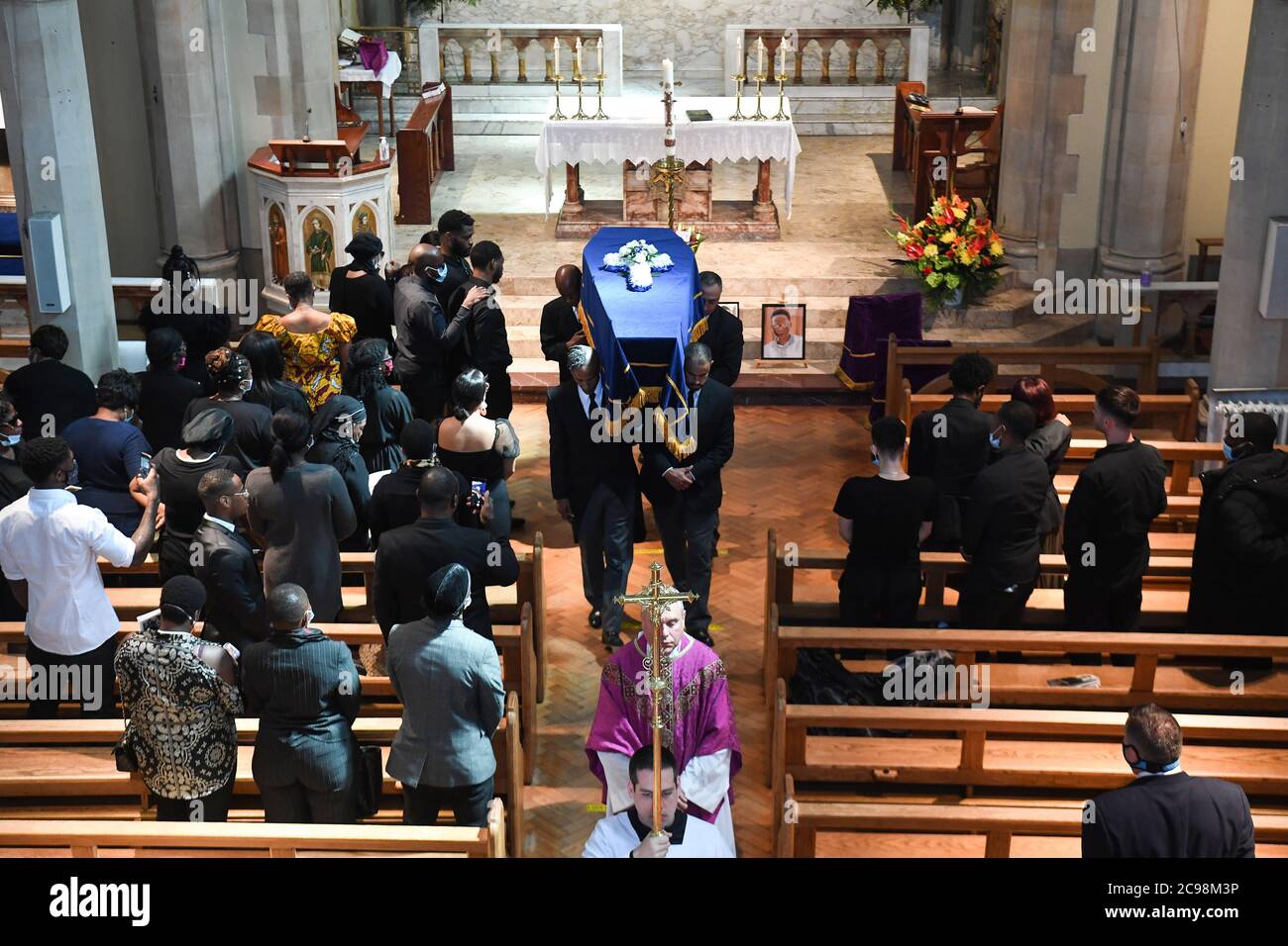 Funeral service church holy ghost hi-res stock photography and images ...