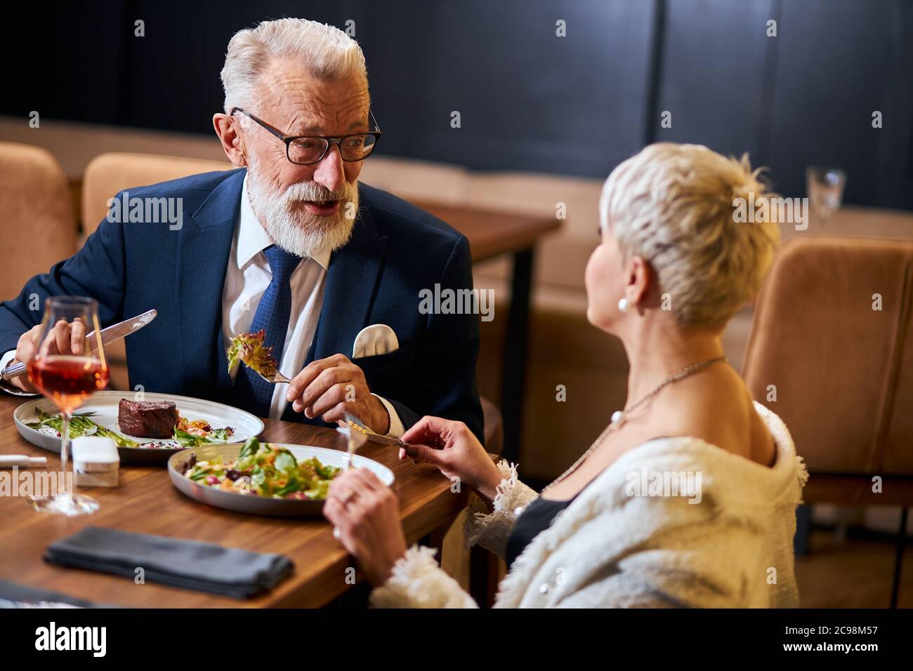 Old man conversation cafe elderly hi-res stock photography and images ...