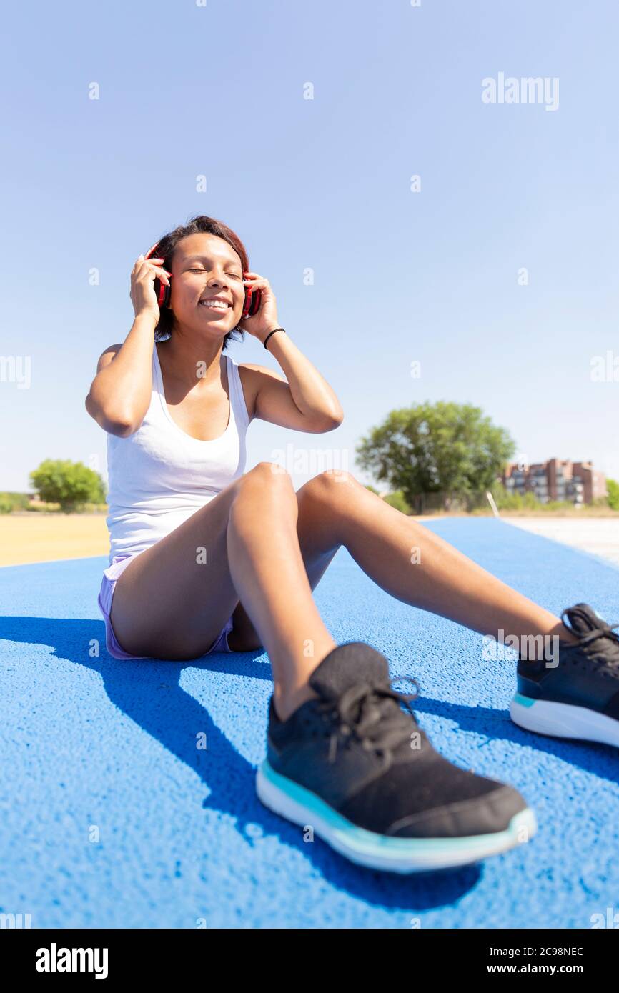 Woman shorts tank top hi-res stock photography and images - Alamy