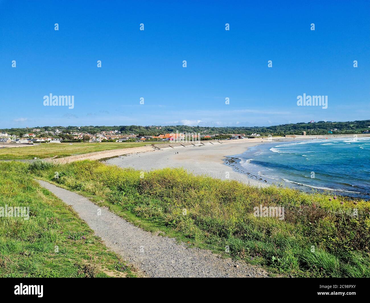 Vazon Bay, Guernsey Channel Islands Stock Photo - Alamy