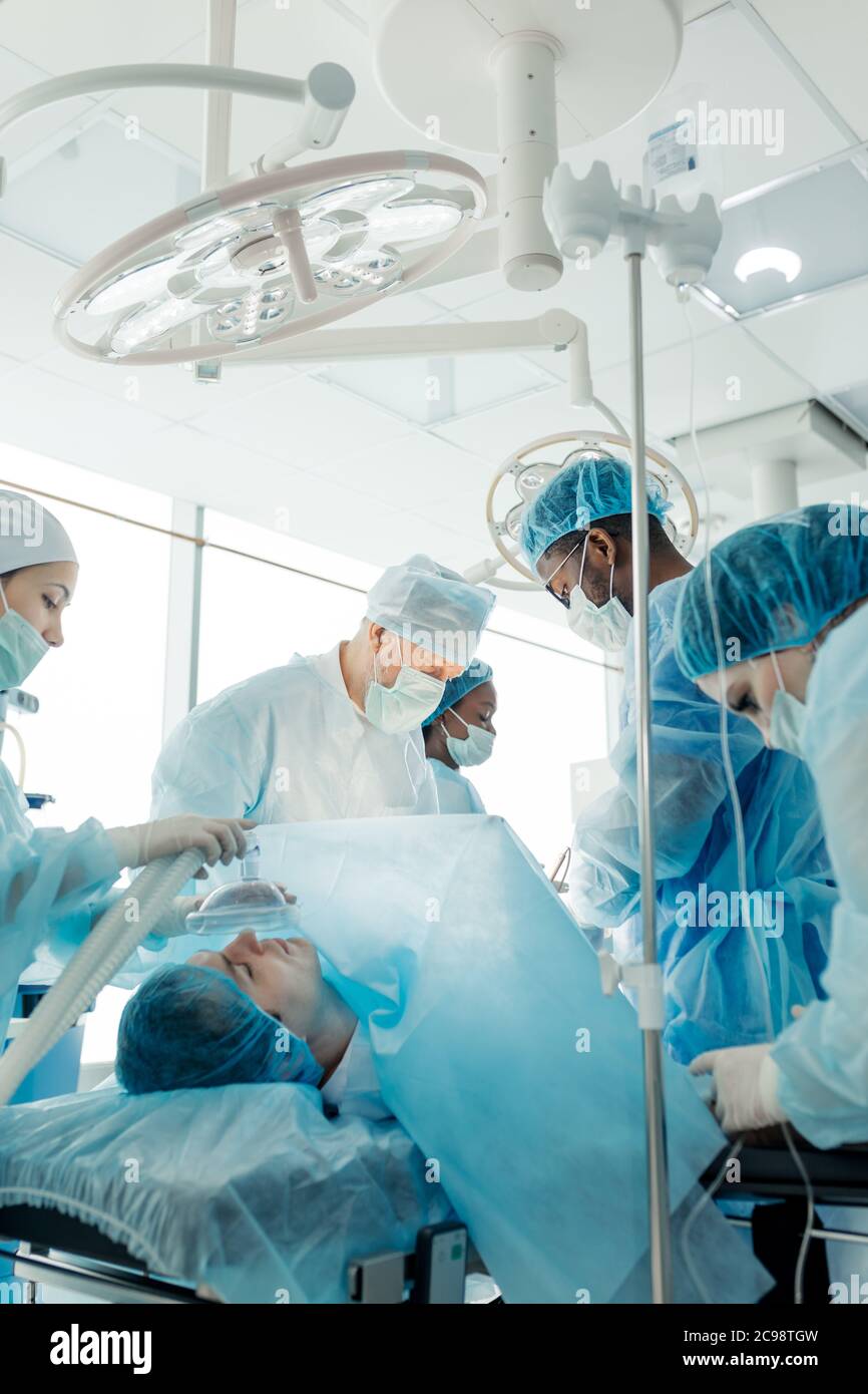 Foreign patient nurse hi-res stock photography and images - Alamy