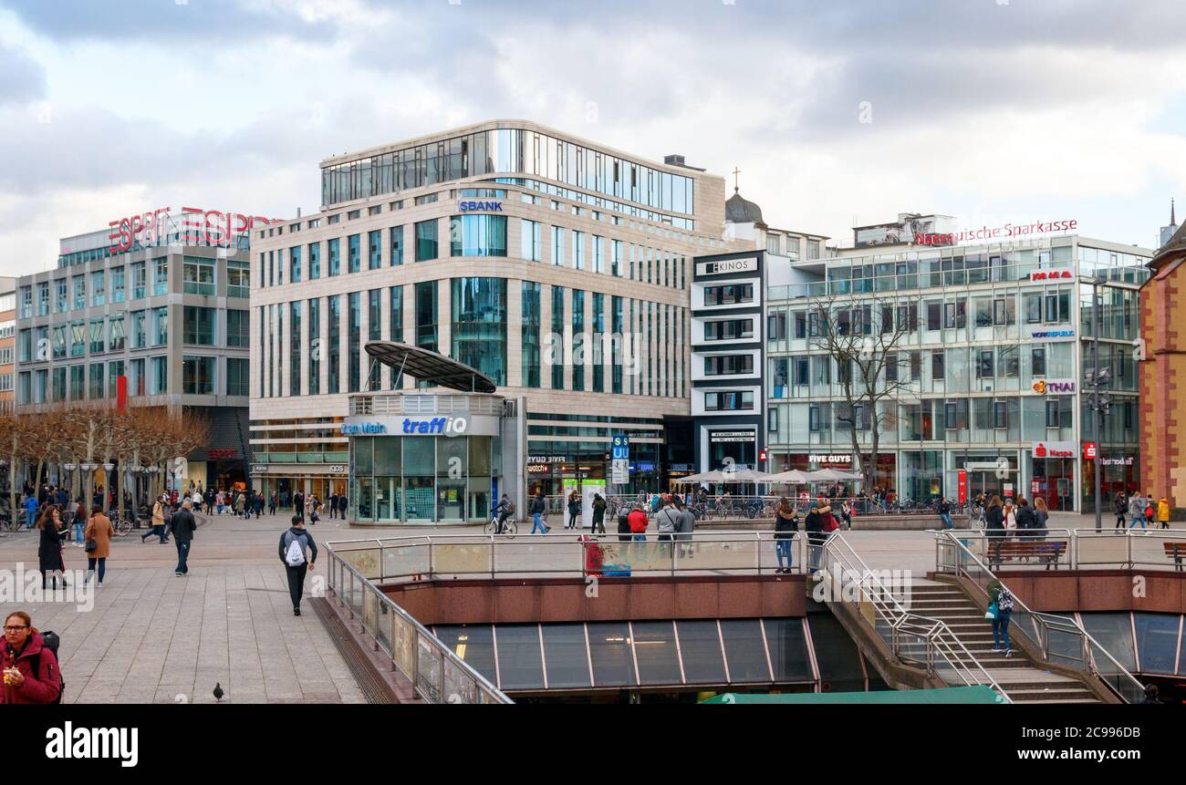 Frankfurt city centre. View of Hauptwache square and the Zeil street ...