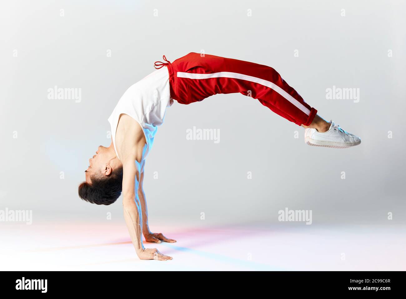 Break dancer in air isolated hi-res stock photography and images - Alamy