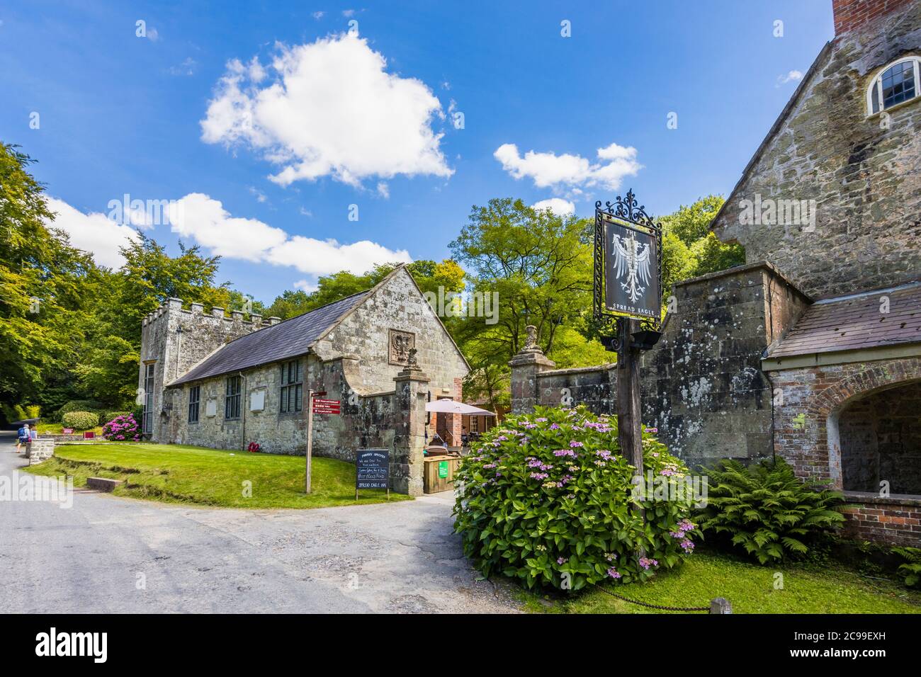 The Spread Eagle, a traditional country public house in Stourton, a ...