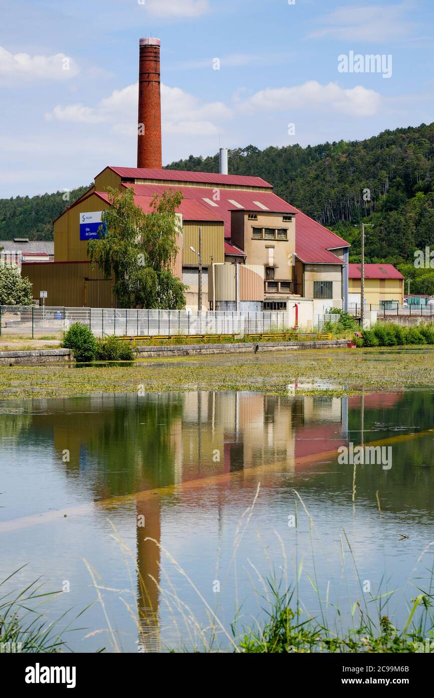 Solvay chemical plant , Clamecy, Nièvre, Bourgogne-Franche-Comté ...