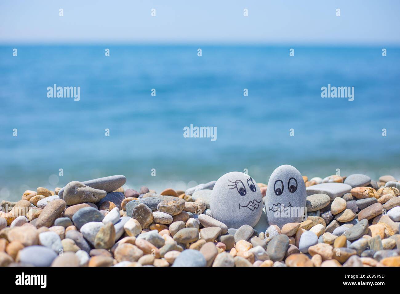 Face pebbles smile hi-res stock photography and images - Alamy